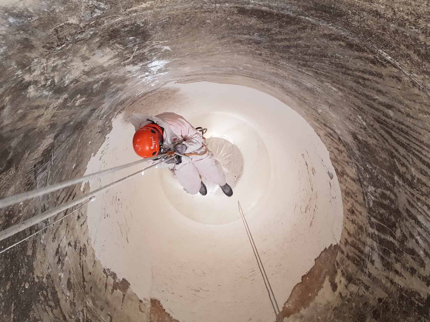 Flour Silo Deep Cleaning - Manchester - Rappel