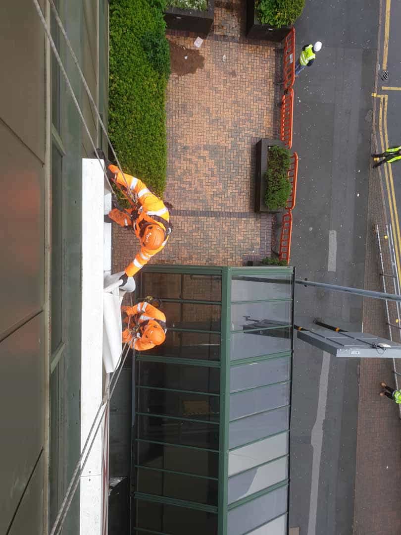 High Level Banner & Signage Removal Works - Birmingham - Rappel