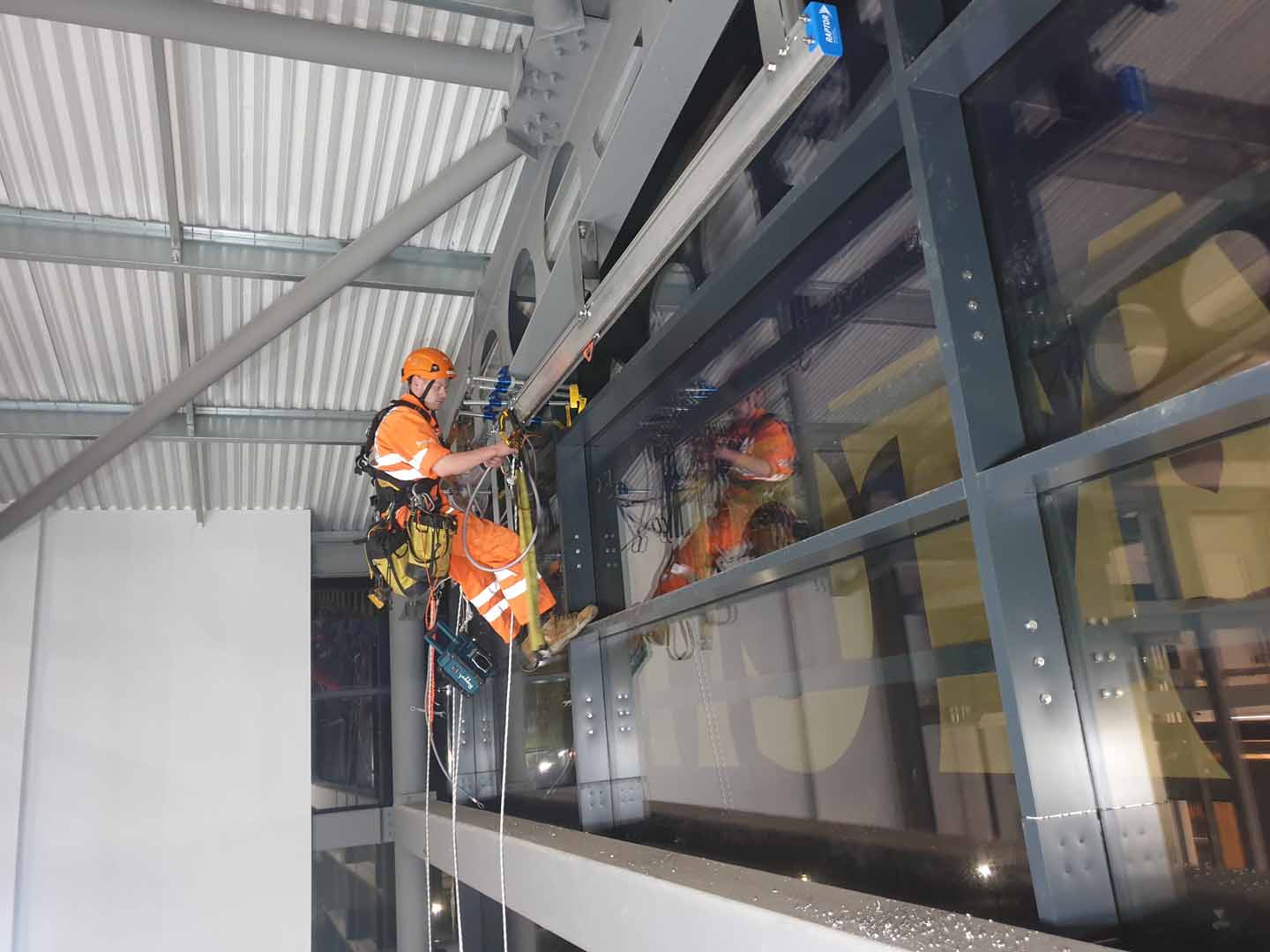 Raptor Rail Abseil System Installation - Somerset - Rappel