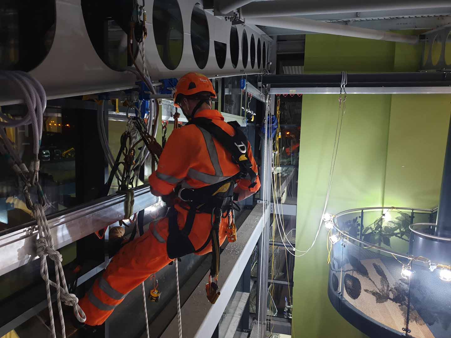 Raptor Rail Abseil System Installation - Somerset - Rappel